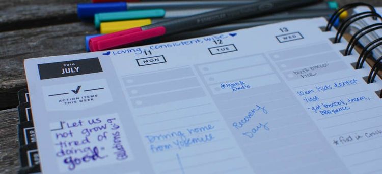 The Best of Both Worlds: Bullet Journaling with a Planner