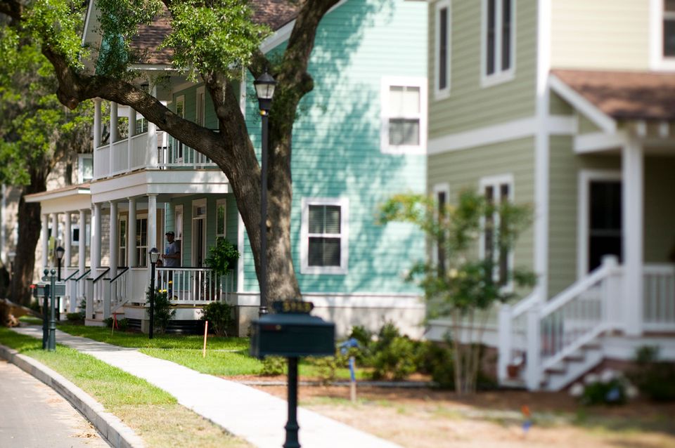 The art of neighboring